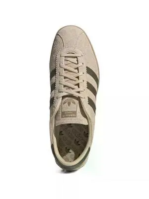 Adidas Tobacco Sneakers