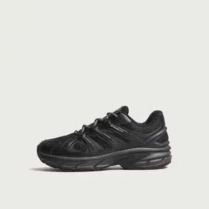 ANIMA Atomic Sneaker - Black/black