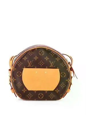 LOUIS VUITTON Boite Chapeau Souple Bag Monogram Canvas Mm Shoulder Bag
