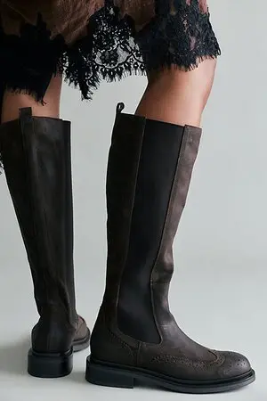 FP COLLECTION Cece Tall Chelsea Boots Shoe - Brown Rustic