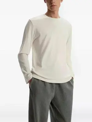 12 STOREEZ Peached Long-sleeve T-shirt