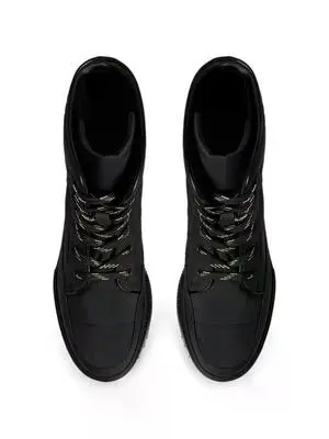 12 STOREEZ Padded Lace-up Boots