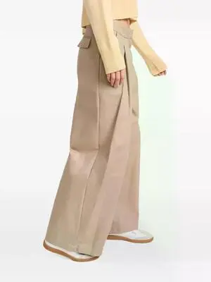 Le Kasha Rum Pleated Trousers
