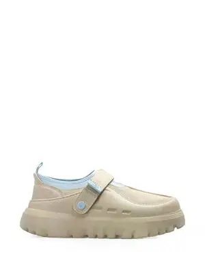 UGG Peakmod Lowcut Round-toe Sneakers