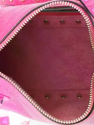 Valentino Garavani Rockstud Zip Pochette Leather Small Shoulder Bag