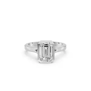 AYA FINE JEWELRY Elara Emerald Cut Lab Grown Diamond Bezel Solitaire Engaget Ring In 14k Gold - White