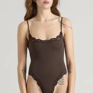 SKIMS Fits Everybody Lace Cami Bodysuit
