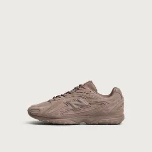 NEW BALANCE 204l Suede - Cortado