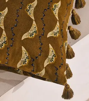 SOHO HOME Deklan Cushion