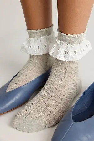HIGH HEEL JUNGLE Bobby Lace Frill Socks At - Grey