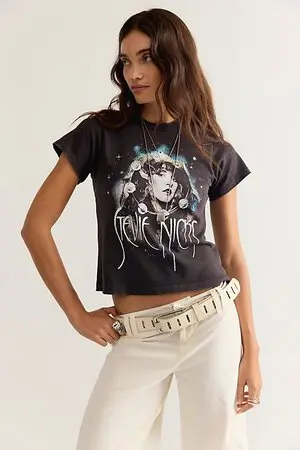 Daydreamer Stevie Nicks Tambourine Crew Neck Tee At - Reactive Black