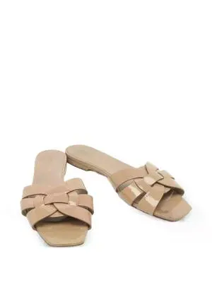 Saint Laurent Tribute Leather Sandals - Neutrals