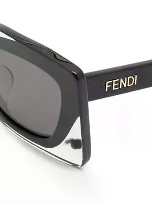 Fendi Fe40034u Feel Rectangle Sunglasses