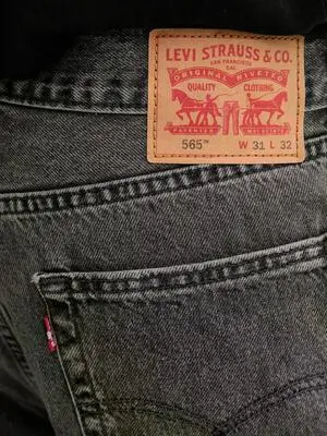 LEVI'S 565™ Straight-leg Jeans