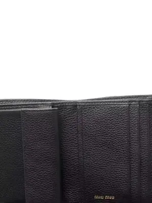Miu Miu 2020s Vit Daino Trifold Wallet