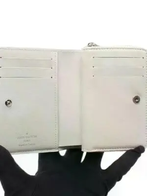 LOUIS VUITTON Portefeuille Lou Ski-monogram Wallet - White