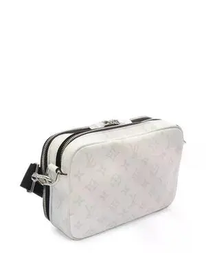 LOUIS VUITTON 2000s Taigarama Alpha Messenger Small Shoulder Bag