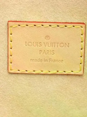 LOUIS VUITTON 2021s Saumur Bb Monogram Tote Bag