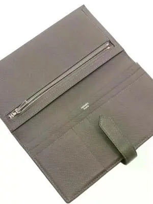 Hermès 2022 Bearn Soufflet Bi-fold Wallet