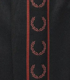 Fred Perry Contrast Tape Wreath Sweatpants