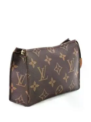 LOUIS VUITTON Toiletry Monogram Canvas 15 Pouch