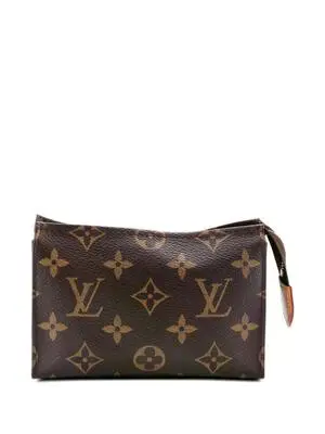 LOUIS VUITTON Toiletry Monogram Canvas 15 Pouch - Brown