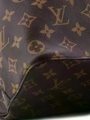 LOUIS VUITTON Neonoe Handbag Monogram Canvas With Leather Mm Bucket Bag - Black