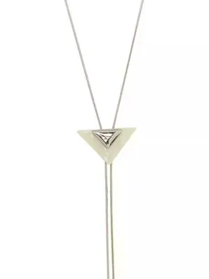 Toga Triangle Loop Tie