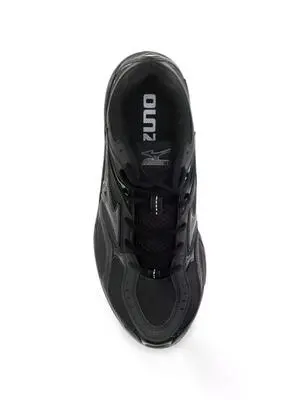 Mizuno Wave Mustang Low-top Sneakers