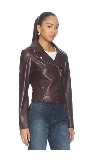 LAMARQUE Pascale Jacket In . Also
