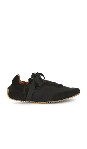ODISSI Cass Sneaker In . Also - Black