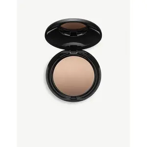 PAT MCGRATH LABS Skin Fetish Sublime Perfection Blurring Under-eye Powder 4g - Medium