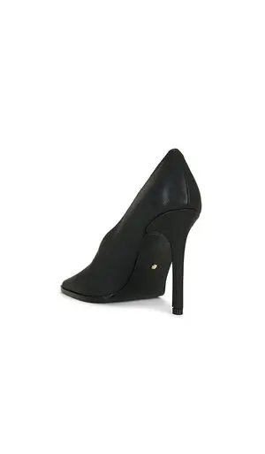 Raye Mina Pump In . Also