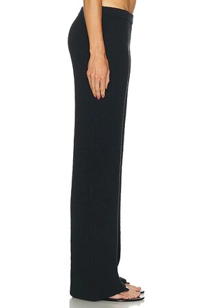 AYA MUSE Rya Pant