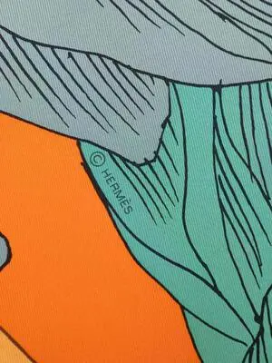 Hermès 1990-2010 Etude Pour Un Iris Arc En Ciel Silk Scarf 90 Scarves - Orange