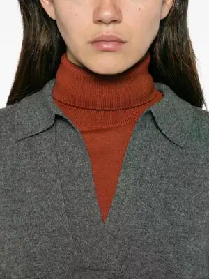 Alpha Studio V-neck Collar Top