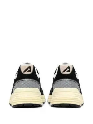 AUTRY Hyperway Panelled Sneakers