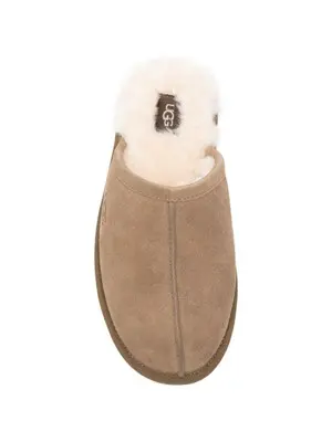 UGG Scuff Slippers - Brown
