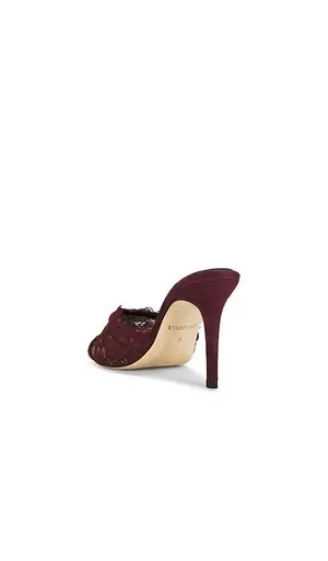 L'Agence Penn Mule In . Also