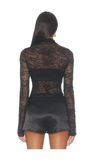 BENNI Farah Long Sleeve Top In . Also