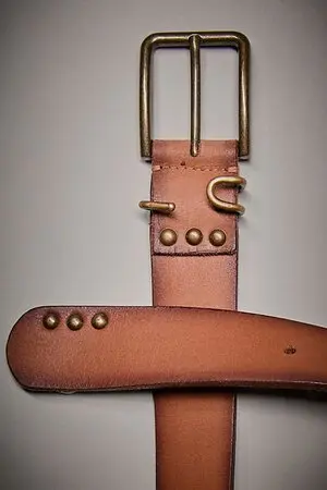 We The Free Self Stay Belt At - Saddle