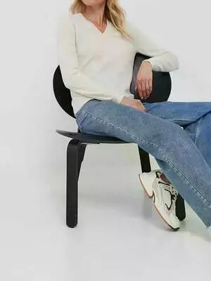 BENETTON V-neck Sweater