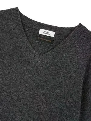 STUDIO TOMBOY V-neck Sweater