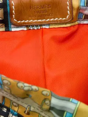 Hermès 2025 Silk Colliers De Chiens Fourbi 25 Pouch