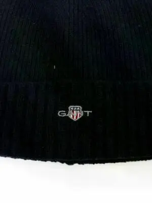 Gant Shield Ribbed-knit Beanie Hat