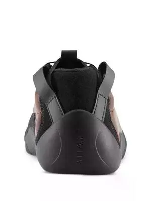 VILLAGE PM 2pm Low-top Sneakers