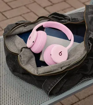 BEATS BY DR. DRE 360 Wireless Headphones - Pink