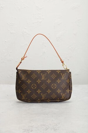 LOUIS VUITTON Monogram Pochette Accessoires Shoulder Bag
