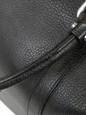 Gucci Logo-charm Pebbled Leather Tote Bag