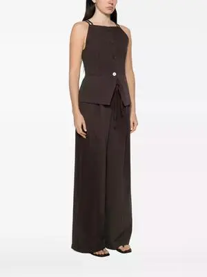 VICOLO Button-up Sleeveless Top